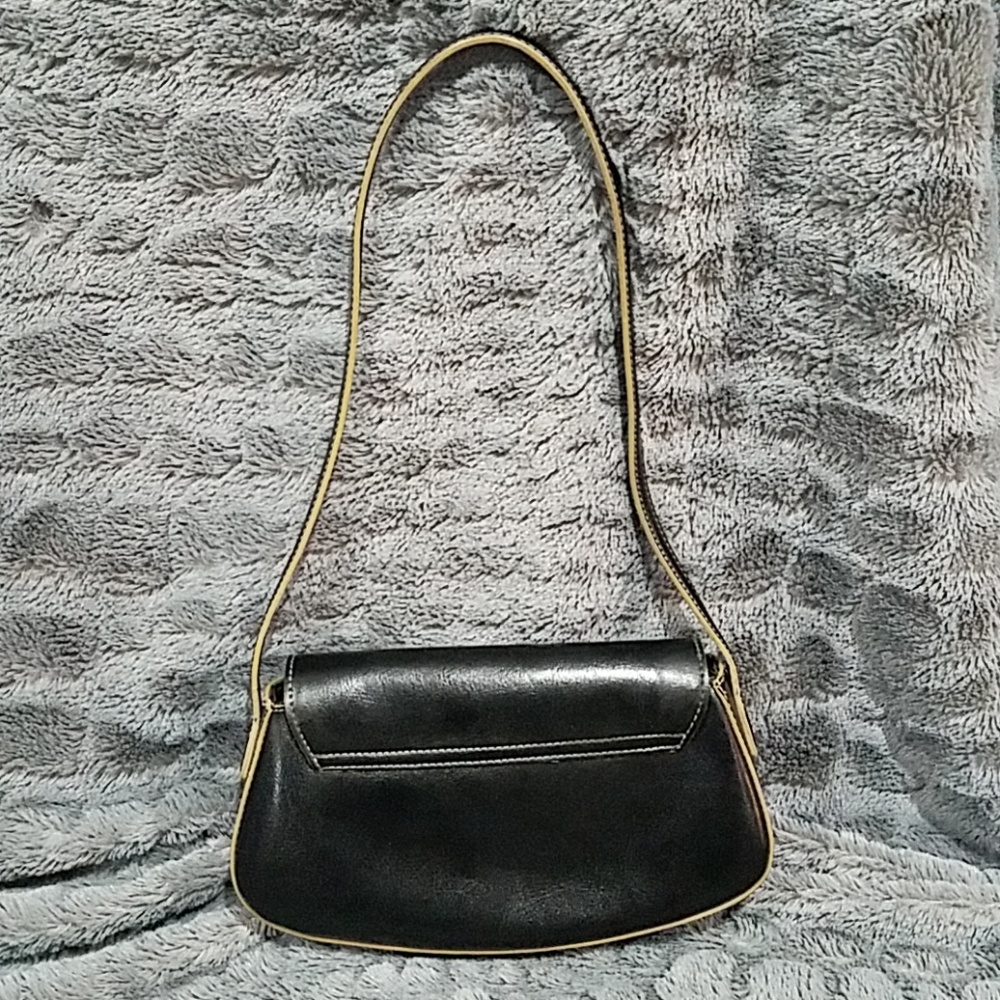 Vintage Guess Black Leather Petite Purse Nwot - Gem